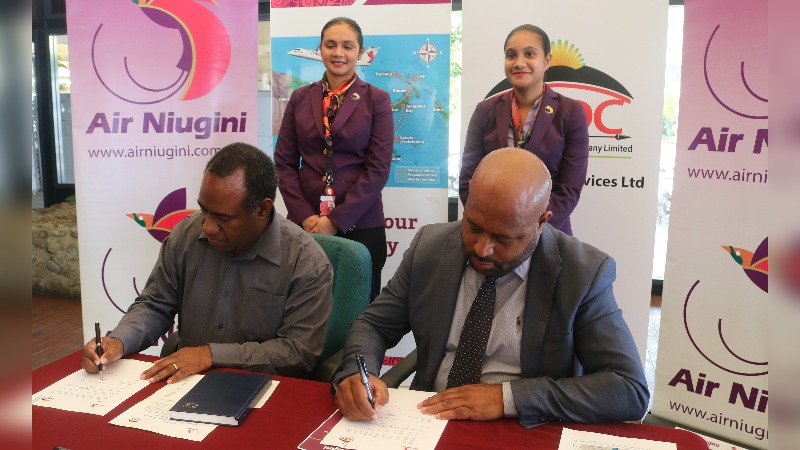 LINK PNG SIGNS MOU WITH HIDES GAS DEVELOPMENT COMPANY FOR CHARTER SERVICES